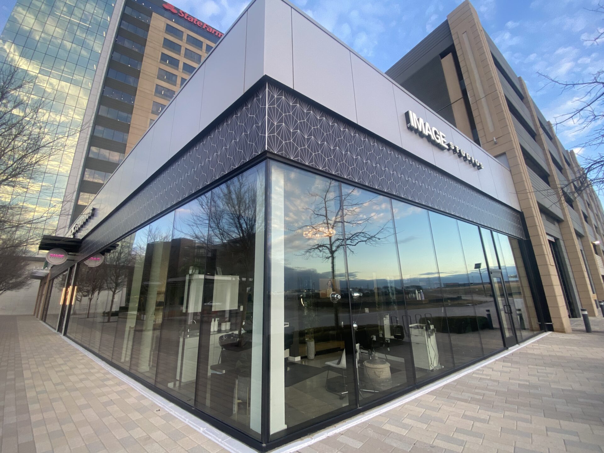 Virtual Tour - IMAGE Studios