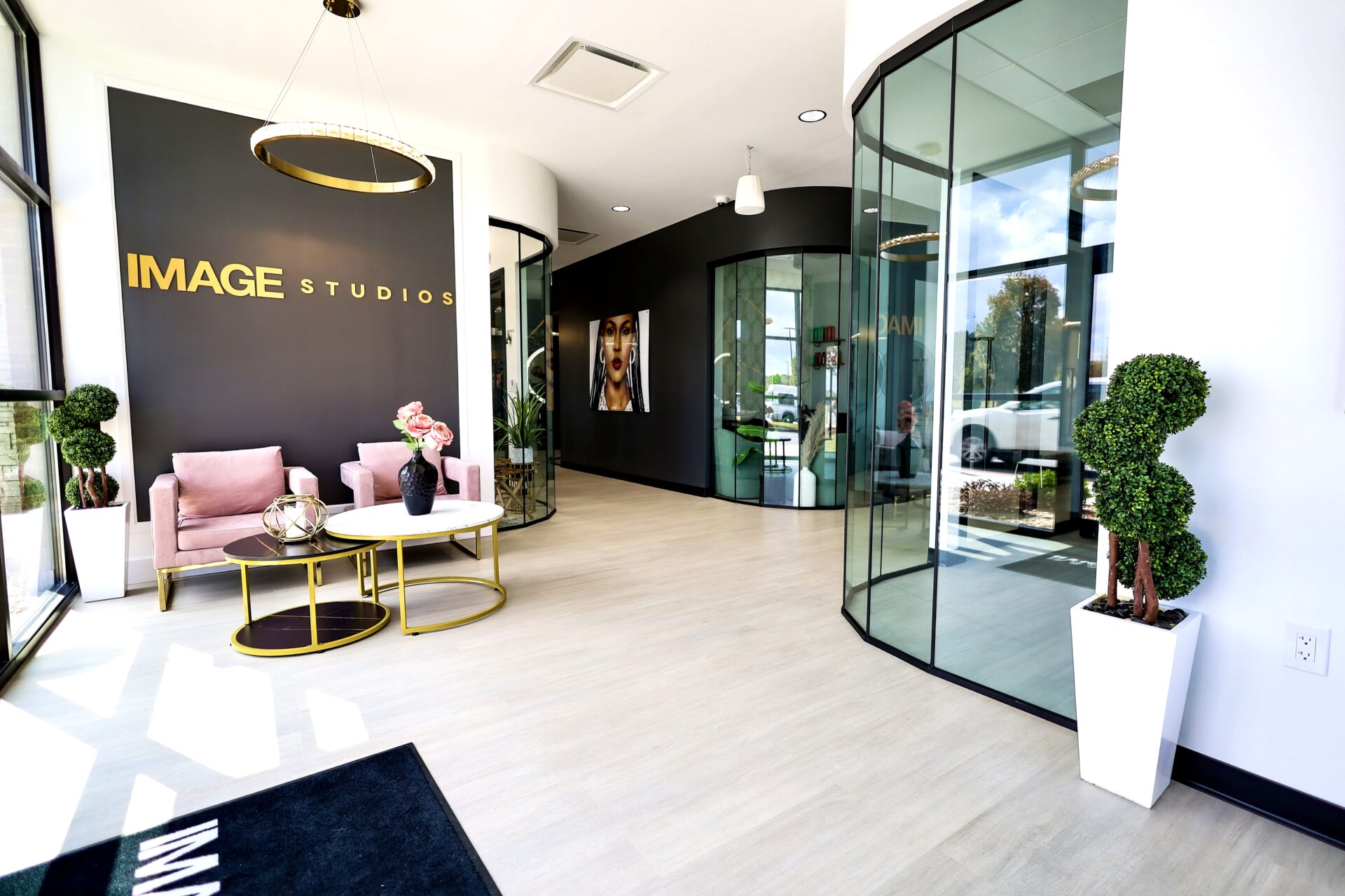 Virtual Tour - IMAGE Studios